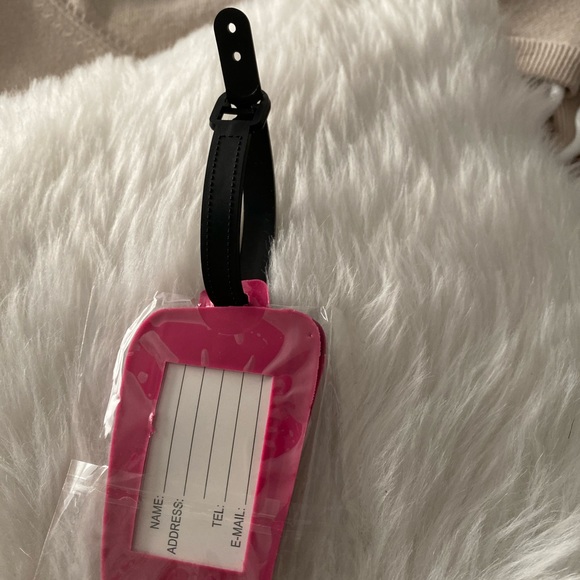 no brand | Accessories | New Pretty Pink Luggage Tag | Poshmark